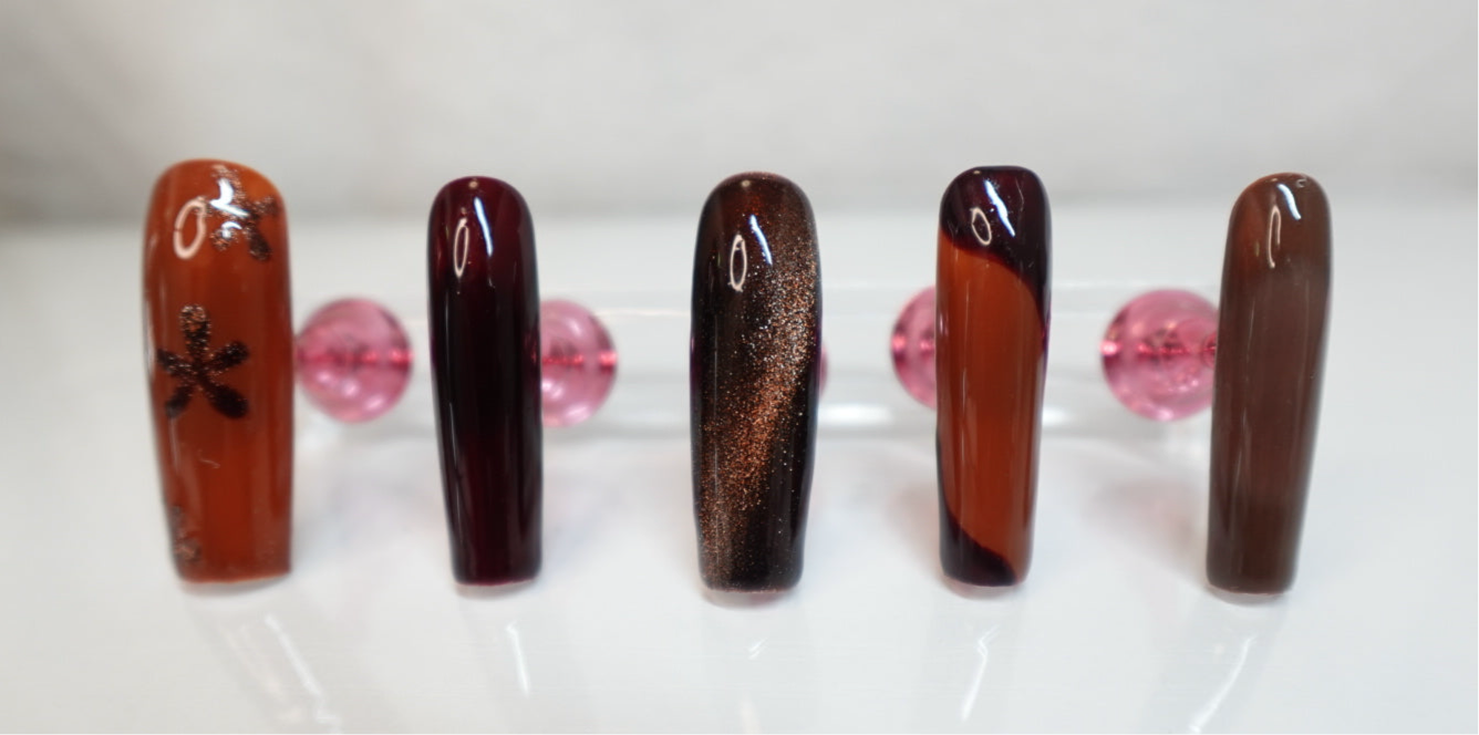Tier 1 nail art example – Smooth by V